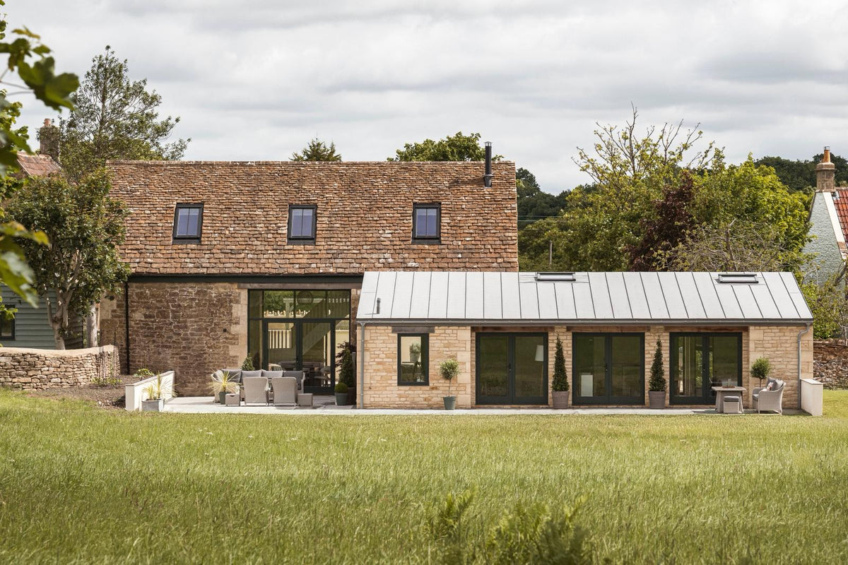 PROJECT | COTTLES BARN – The Salcombe Trading Company